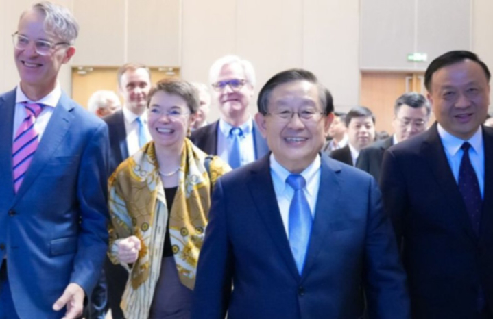 About Us | AHK Greater China